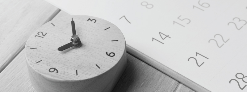 How to interpret time periods in a contract